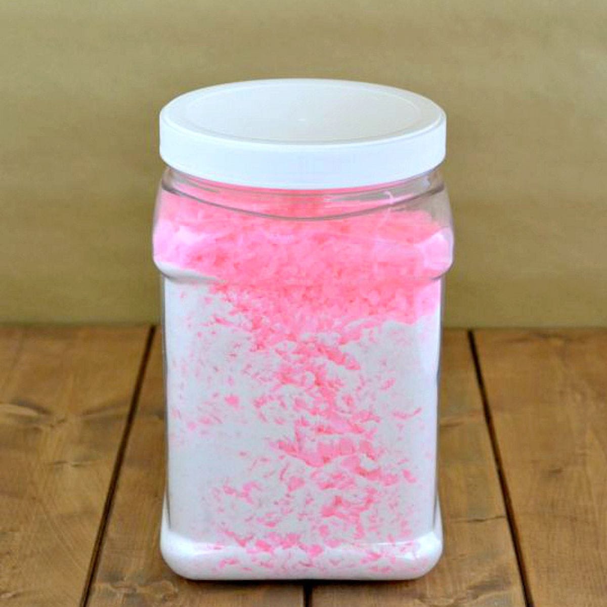 Clump Free DIY Laundry Detergent-Flour On My Face