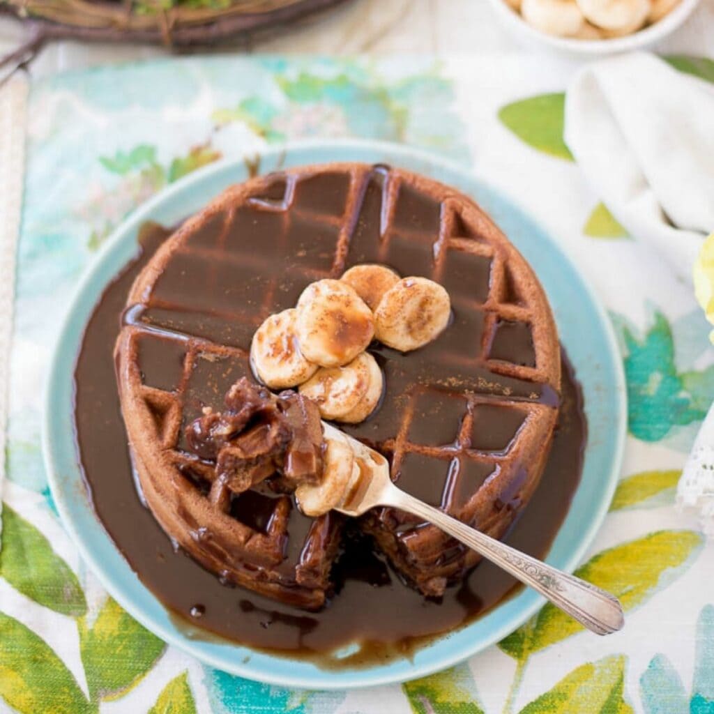 Nutella Banana Waffles - Flour On My Face