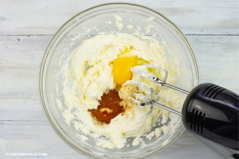 Best Homemade Cheesecake Filling - Flour On My Face