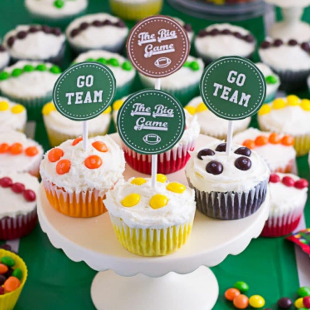 Game Day Cupcakes - Flour On My Face