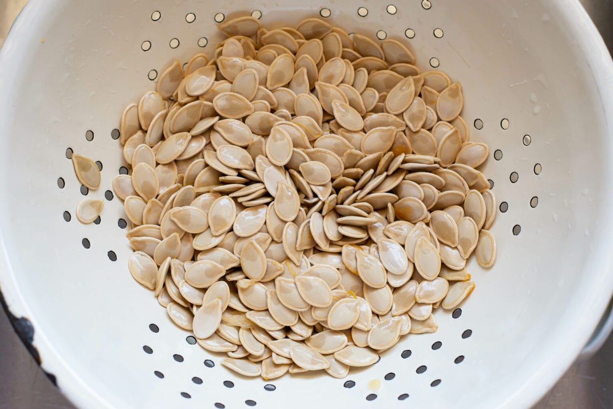 How to Clean and Roast Pumpkin Seeds-Flour On My Face