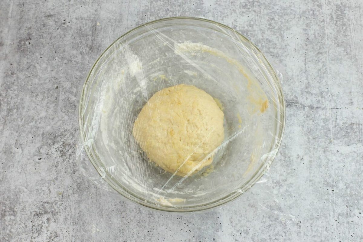 How To Make Single Serve Deep Dish Pizza - Flour On My Face