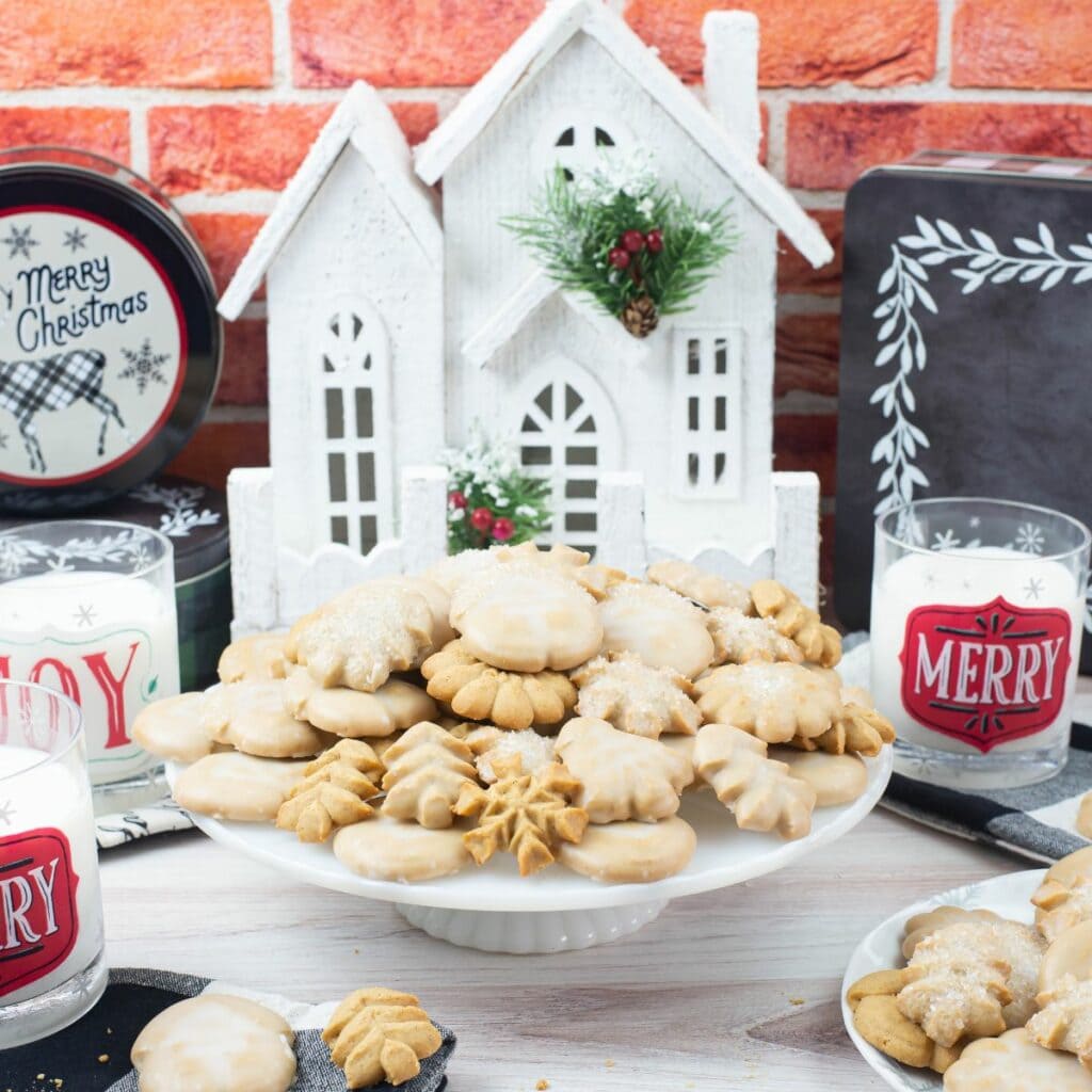 Gingerbread Spritz Cookies - Flour On My Face