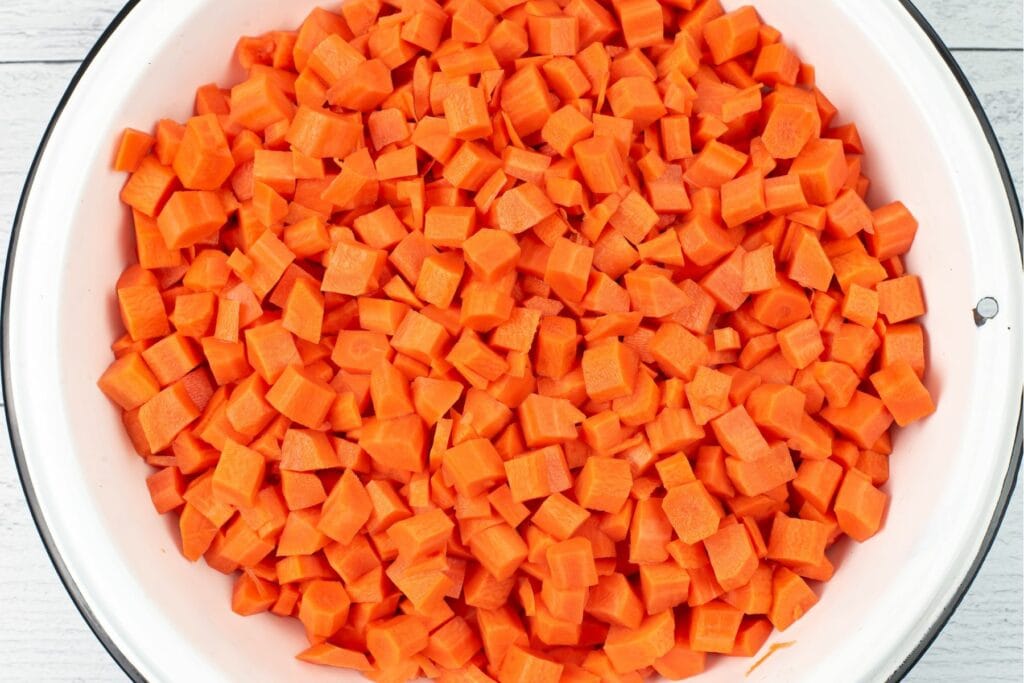 How To Dehydrate Carrots - Flour On My Face