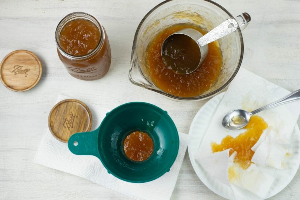 Instant Pot Beef Bone Broth - Flour On My Face