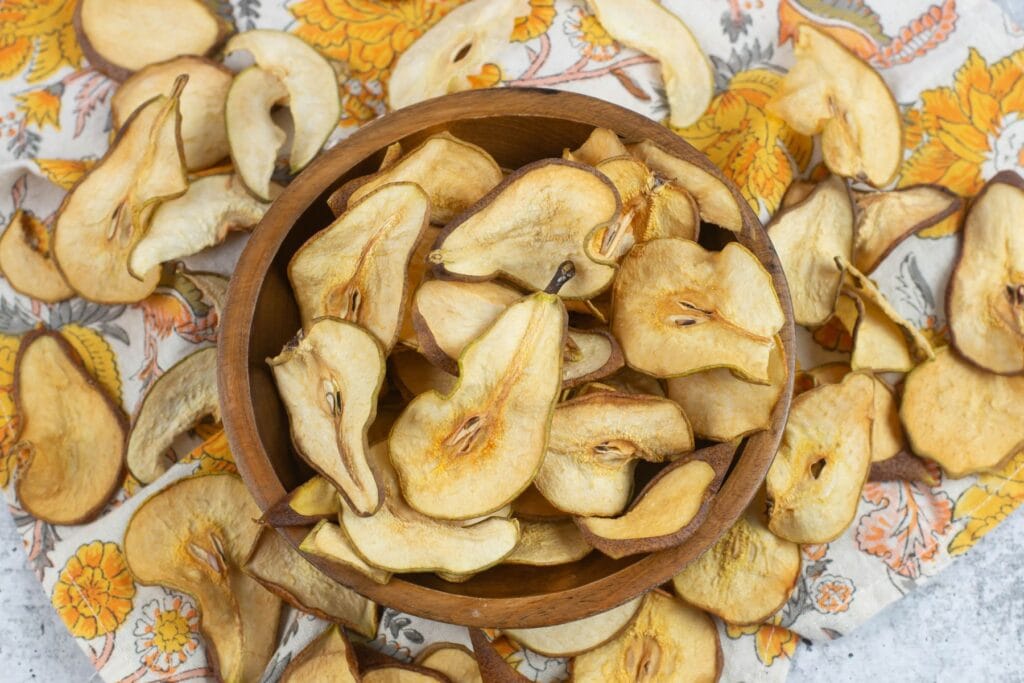 How To Dehydrate Pears - Flour On My Face